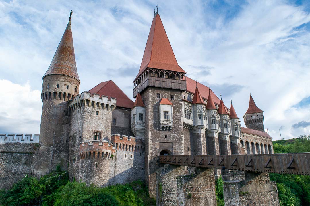 The 10 Most Impressive Castles in the World | ZumTrip