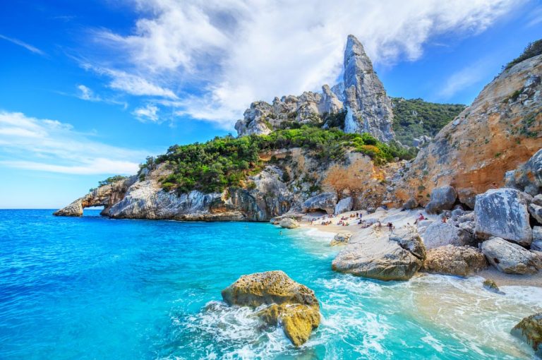 The 10 most beautiful and unusual Italian beaches | ZumTrip